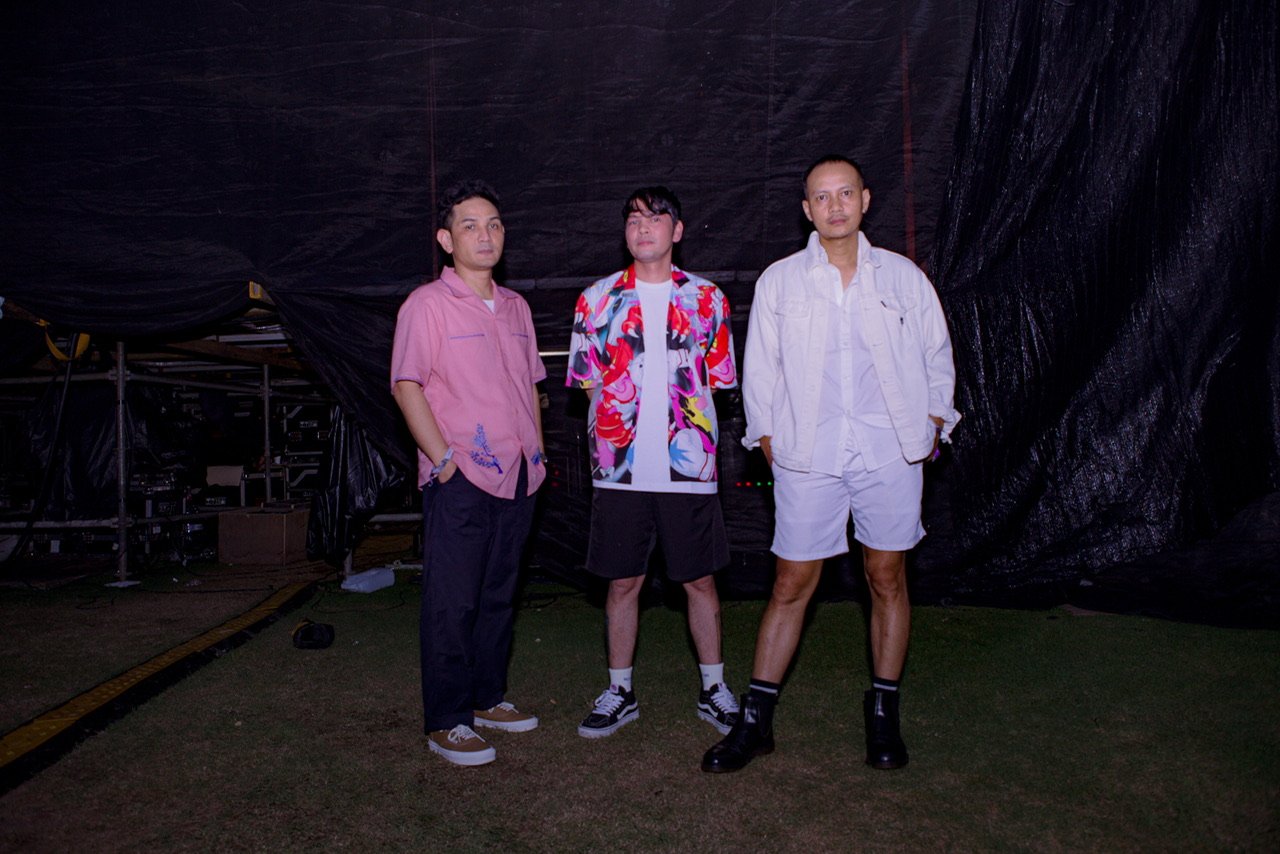 Rock N Roll Mafia Kembali Dengan Masa Kita - KOLONI GIGS